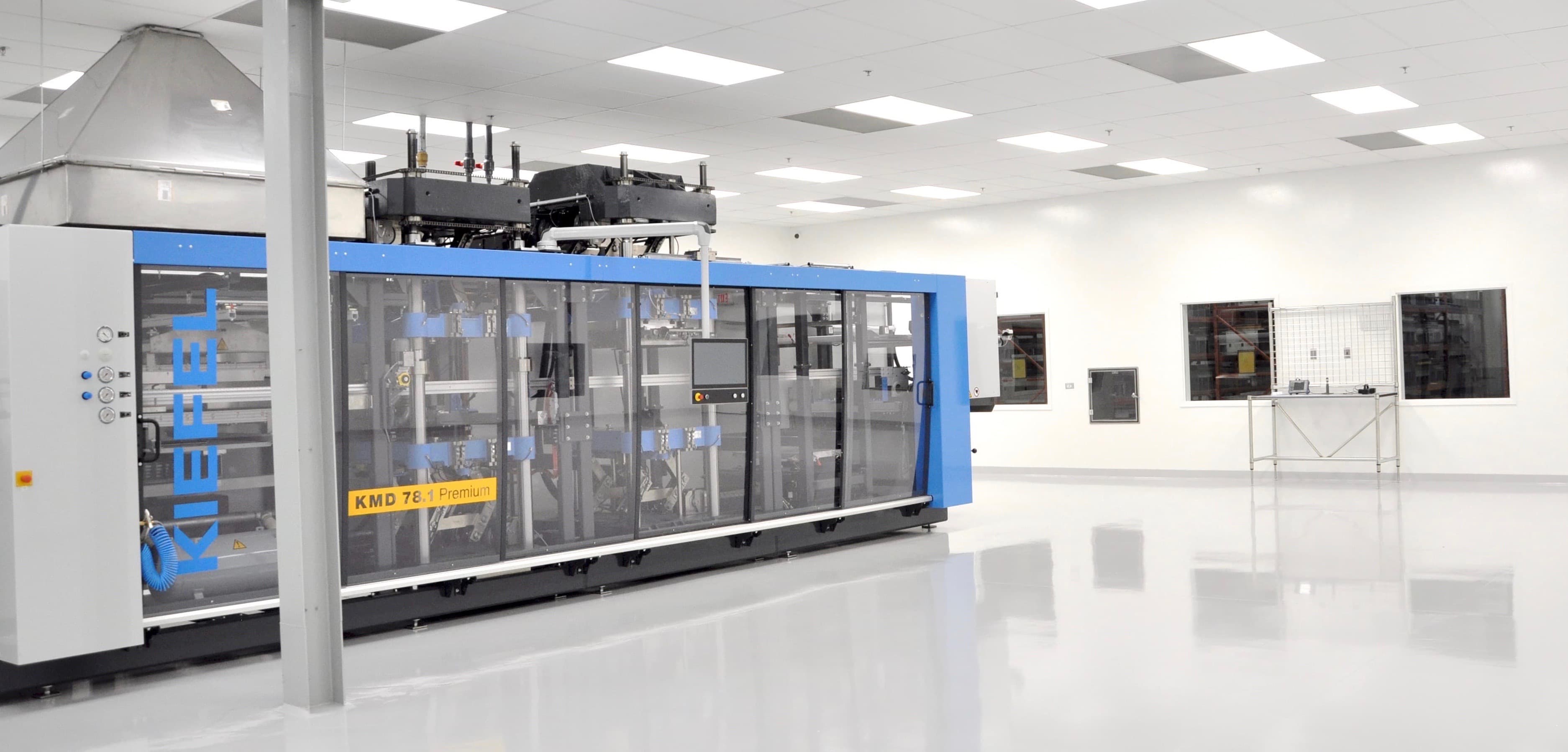 Cleanroom Packaging Manufacturing | Cleanroom Thermoformer