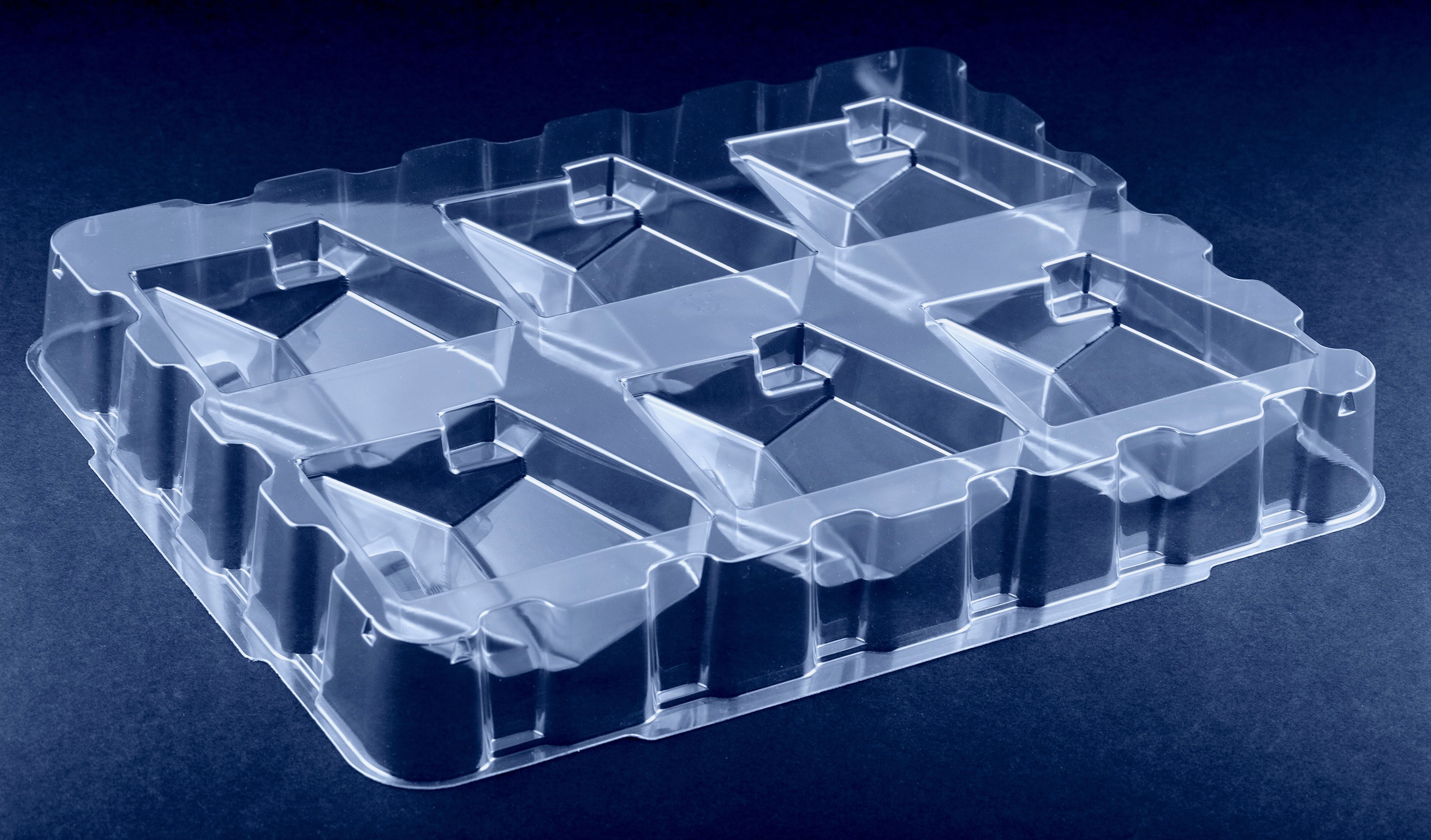 Industrial Packaging Manufacturing | Custom Thermoformed Dunnage Trays